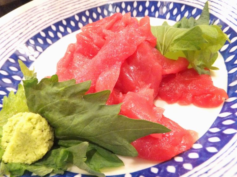 Moved – [Tsukiji Market] Nakaochi and oden at Yonehana (米花) | Ryoko's ...